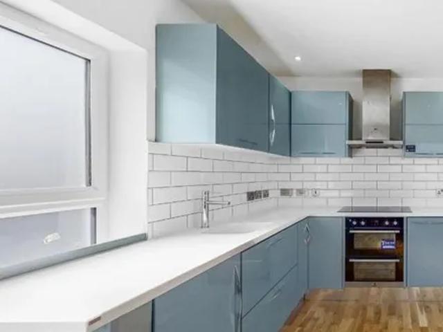 Mora Road, London, NW2 6SJ, United Kingdom | 2 bed house for rent #167887557 | Rentberry