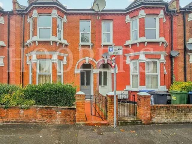 Mora Road, London, NW2 6SJ, United Kingdom | 4 bed house for rent #132862183 | Rentberry