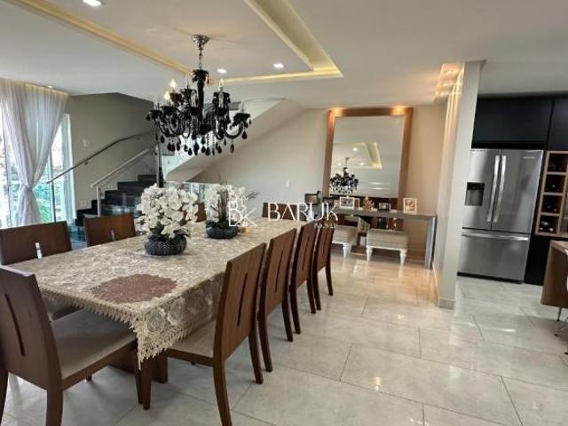 Morada do serro, São Pedro, Casa Alto Padrão com 500m². Três Pavimentos de Sofisticação e Conforto