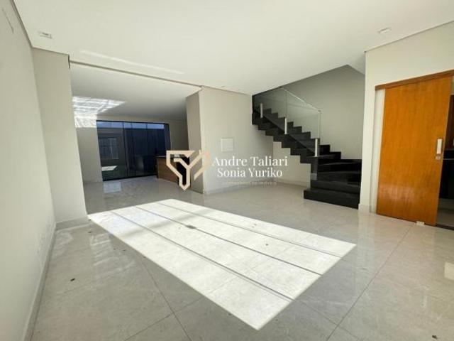 Moradas das Flores Sobrado com 3 dormitórios à venda, 137 m² por R$ 950.000 Jardim Ecoville I Ca