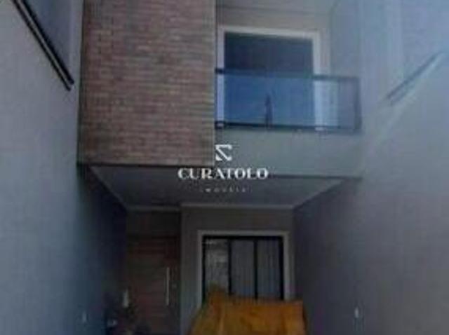 Moradia perfeita para a sua família: Sobrado com 3 Suítes, 5 banheiros, 2 vagas e quintal no Parque