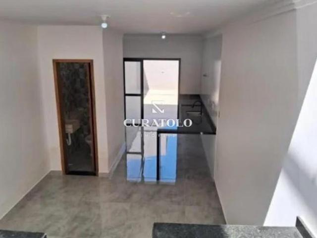 Moradia perfeita para sua família na Vila Alpina. Lindo sobrado novo com 3 Dorms, 2 Vagas e quintal