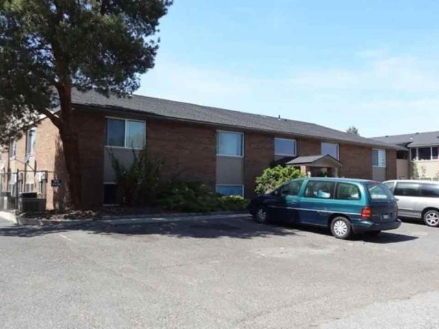 Morain Estates 2 Bedroom Apartment for Rent at 12 S Morain St, Kennewick, WA 99336