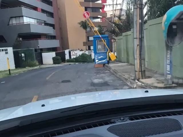 Morar em apartamento no Rio Vermelho com Vista mar