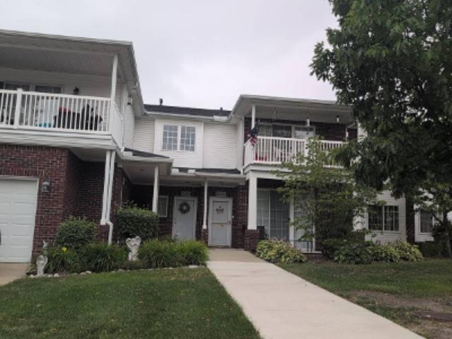 Moravian Manor Cir # 76