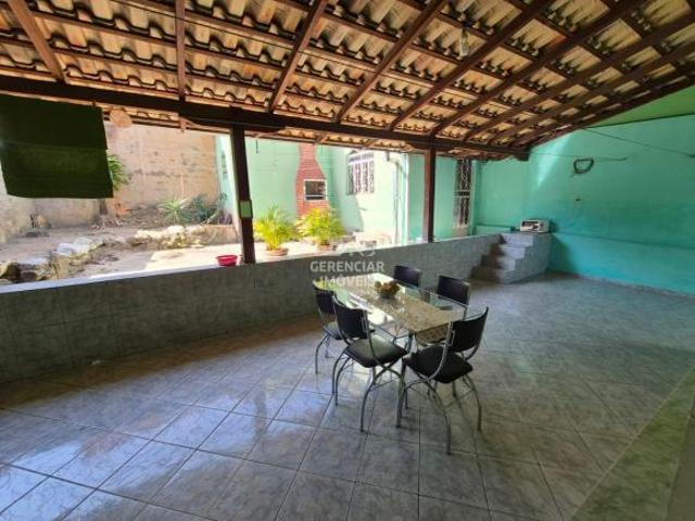 More ou Invista! Casa com Quintal, Loja e Excelente Localização – Betim