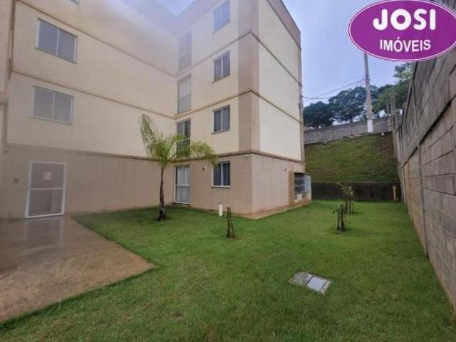 More a 600m da UNIFAL Campus II, Apartamento com 2 Quartos, Piscina e Segurança