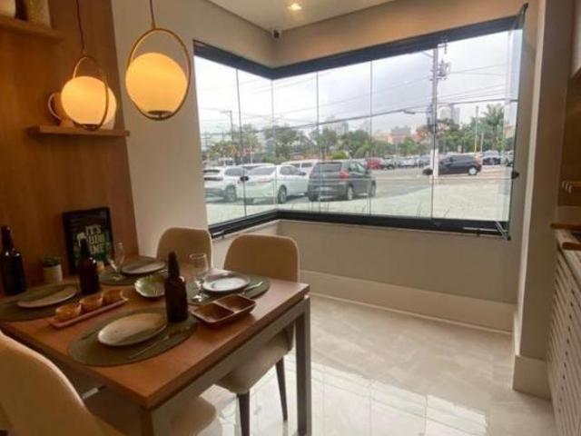 More ao lado do shopping Golden Patriani 85 a 151m² Entrega em março de 2026