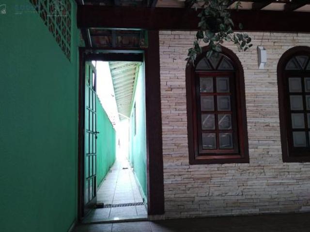 More Bem no Santa Luzia – Casa com Suíte e 2 Vagas Cobertas