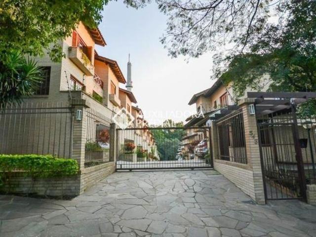 MORE COM SEGURANÇA, EXCELENTE CASA EM CONDOMÍNIO, 4 QUARTOS, 2 SUÍTES E 2 VAGAS