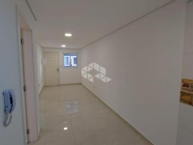 More Perto do Metrô Apartamento com 2 Quartos na Vila Carmosina!