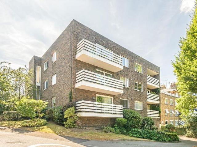 Morecoombe Close, Kingston Upon. 1 bed flat to rent £1,650 pcm £381 pw