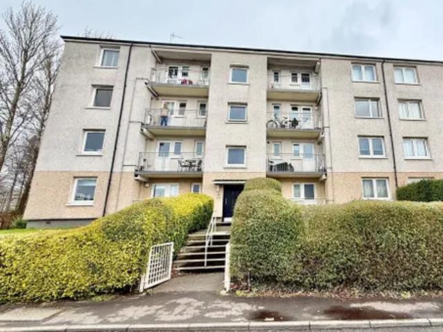 Morefield Road, West Drumoyne, Glasgow, G51 4NG, United Kingdom | 3 bed apartment for rent #165448324 | Rentberry