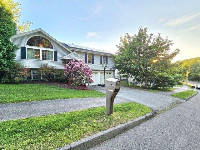 Moreland Green Dr, Worcester, Home For Sale