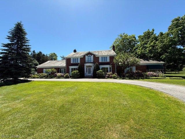 Moreland Hills, OH 44022