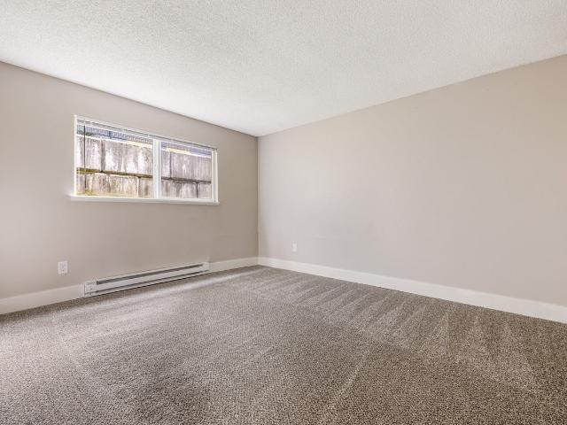 Moreland Place Apartments 2 Bedroom Apartment for Rent at 3612 Se 28th Pl, Portland, OR 97202 Creston Kenilworth