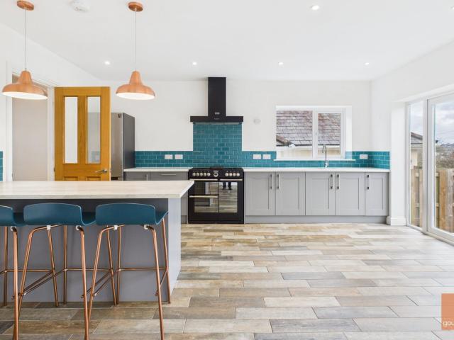 Moresk Road, Truro, TR1 1BT