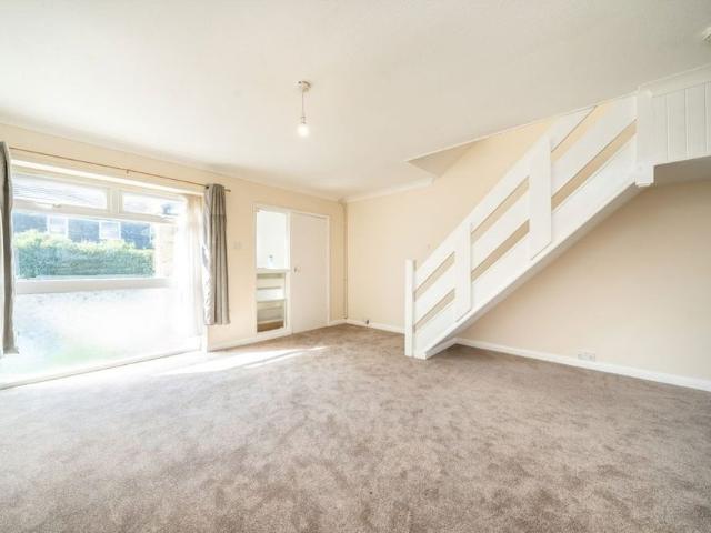 Moreton Avenue, TW7, London