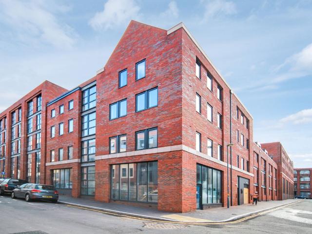 Moreton House, Moreton Street, Jewellery Quarter B1, 2 bed flat to rent, £1,200 pcm | PrimeLocation