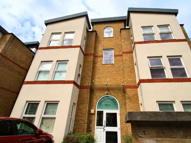Moreton Road CR2, 2 bed flat to rent, £1,500 pcm | PrimeLocation