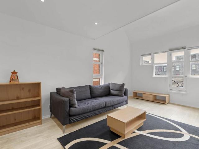 Moreton Street, Pimlico, SW1V Studio to rent £2,250 pcm £519 pw