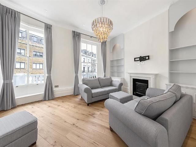 Moreton Terrace, SW1V 2 bed terraced house to rent £4,500 pcm £1,038 pw
