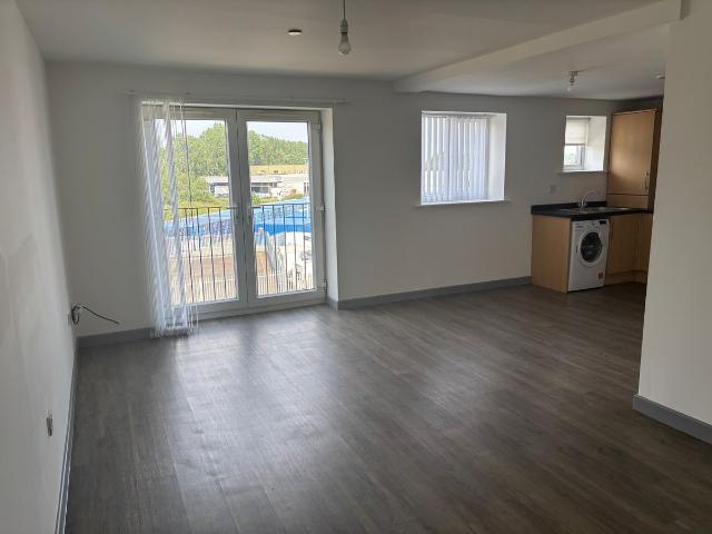 Moreton, Wirral CH46, 2 bed shared accommodation to rent, £750 pcm | PrimeLocation