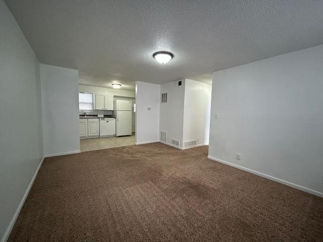 Morgan Apartment Buildings 2 Bedroom Apartment for Rent at 223 Morgan St, Council Bluffs, IA 51503