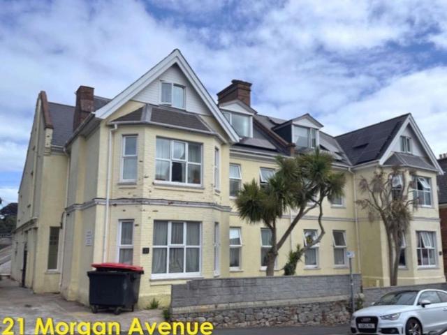 Morgan Avenue Flat 5