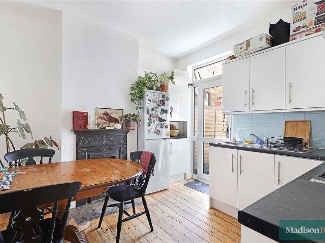 Morieux Road, Leyton, London E10, 1 bed flat to rent, £1,700 pcm | PrimeLocation