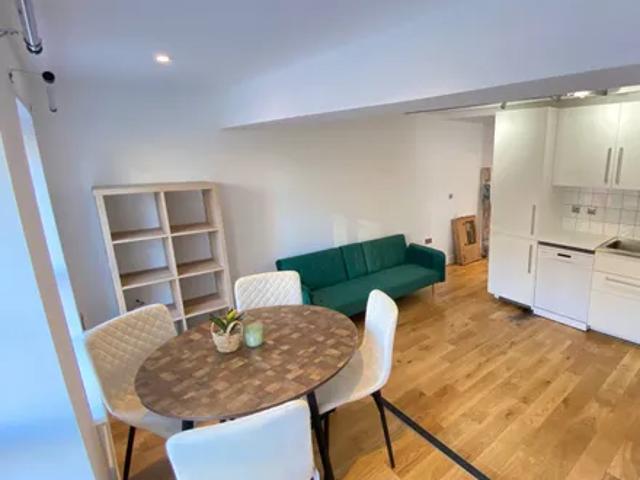 Morley's, East Street, London, SE17 1DQ, United Kingdom | 1 bed apartment for rent #145951145 | Rentberry