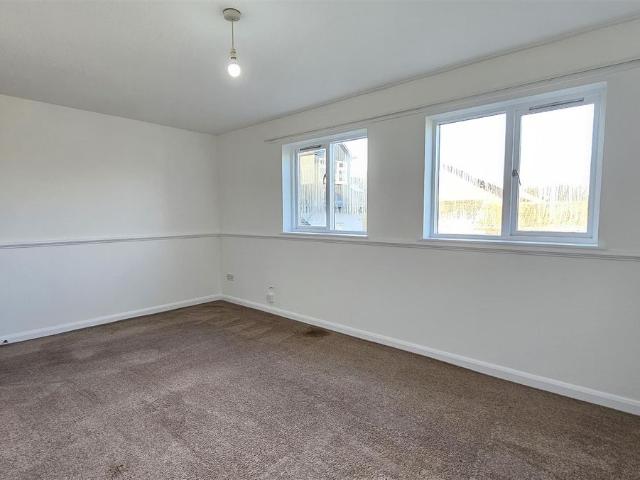 12 Morleys Place, High Street, Sawston CB22, 2 bed flat to rent, £1,325 pcm | PrimeLocation