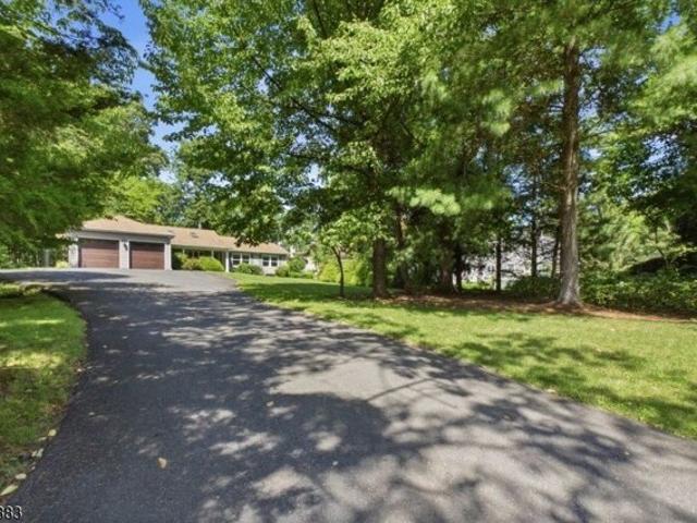 Morning Glory Rd, Warren Twp, Home For Sale
