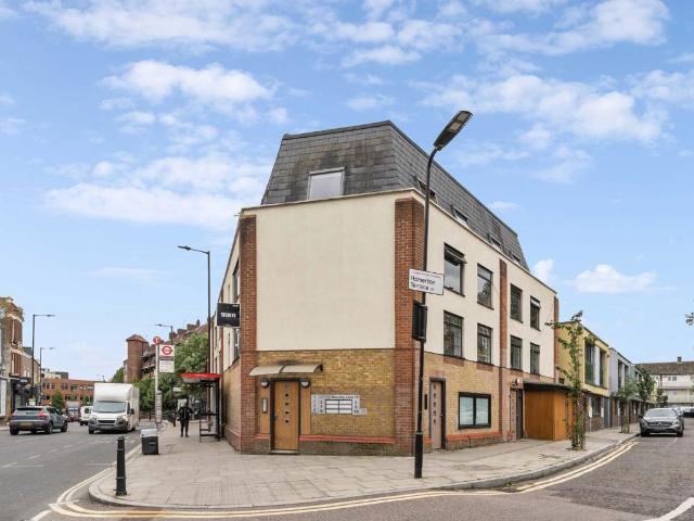 Morning Lane, Hackney Central E9, 3 bed flat to rent, £3,950 pcm | PrimeLocation