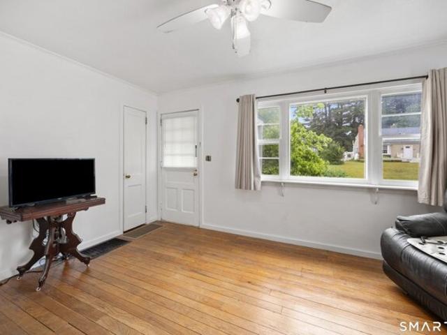 Morningside Dr W, Bristol, Home For Sale