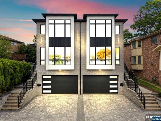 Morningside Ln Unit B, Palisades Park, Home For Sale
