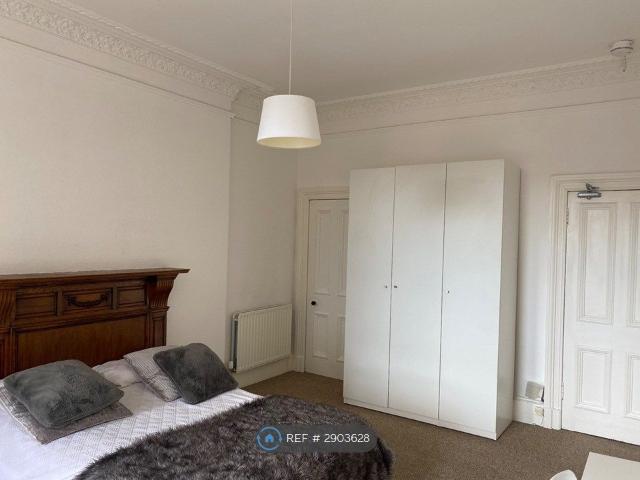 Morningside Road, Edinburgh EH10, 5 bed flat to rent, £3,100 pcm | PrimeLocation