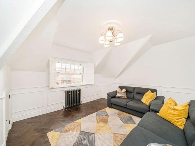 Mornington Avenue, W14, London