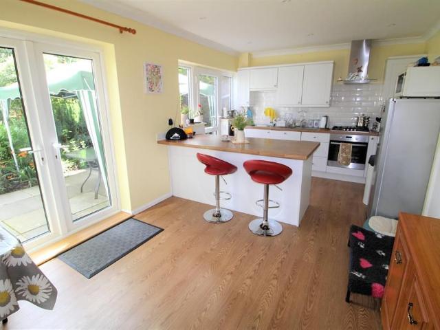 Mornington Avenue, Finchampstead, Wokingham RG40, 3 bed semi detached house to rent, £1,700 pcm | PrimeLocation