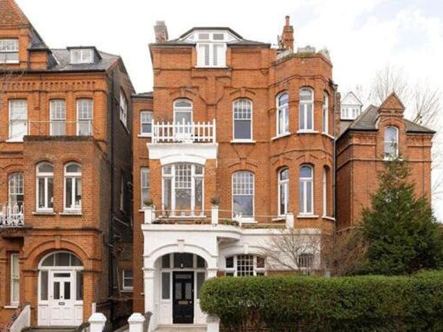 Mornington Avenue, London, 2 Bedroom Apartment