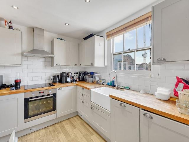 Mornington Crescent, Camden Town NW1, 4 bed flat to rent, £6,950 pcm | PrimeLocation