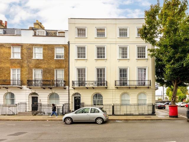 Mornington Crescent, Camden NW1, 2 bed flat to rent, £4,000 pcm | PrimeLocation