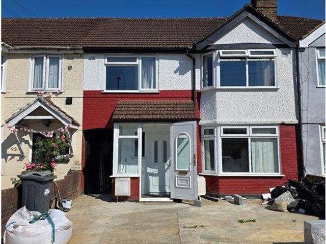 Mornington Crescent, Hounslow TW5, 5 bed terraced house to rent, £2,900 pcm | PrimeLocation