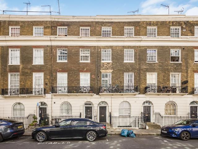 Mornington Crescent, London NW1, 1 bed flat to rent, £1,900 pcm | PrimeLocation