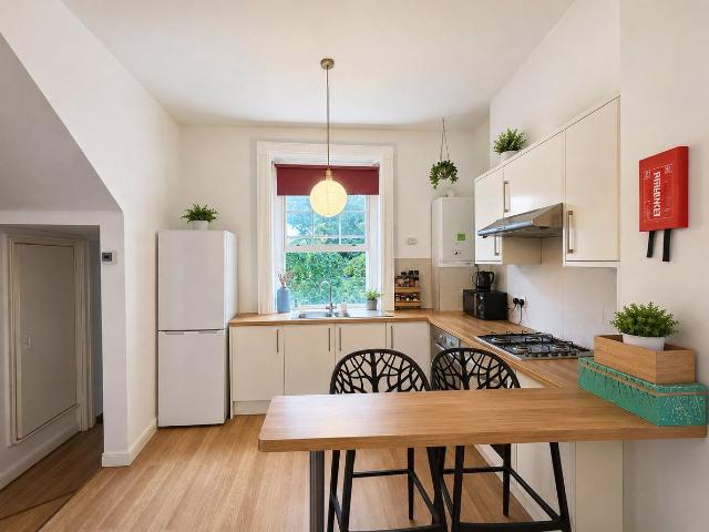 Mornington Crescent, London NW1, 1 bed flat to rent, £2,150 pcm | PrimeLocation