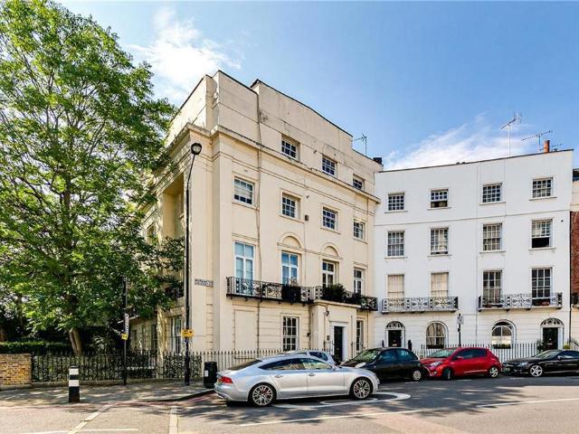 Mornington Crescent, London NW1 2 bed flat to rent £3,100 pcm £715 pw
