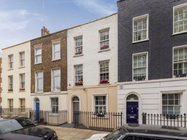 Mornington Crescent, London NW1 4 bed townhouse to rent £6,500 pcm £1,500 pw