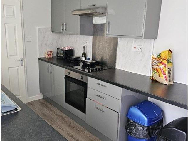 Mornington Road, Preston PR1, 1 bed flat to rent, £625 pcm | PrimeLocation