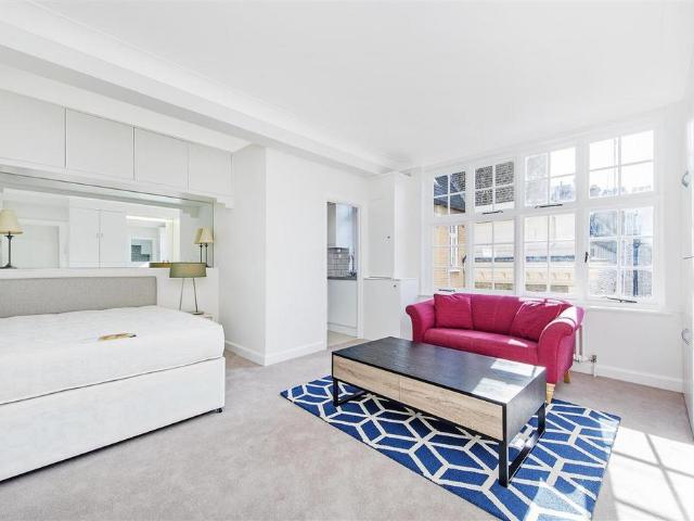 Morpeth Terrace, SW1P Studio to rent £2,200 pcm £508 pw