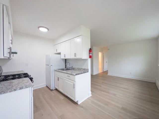 Morrisville Meadows 1 Bedroom Apartment for Rent at 640 Lincoln Ave, Morrisville, PA 19067